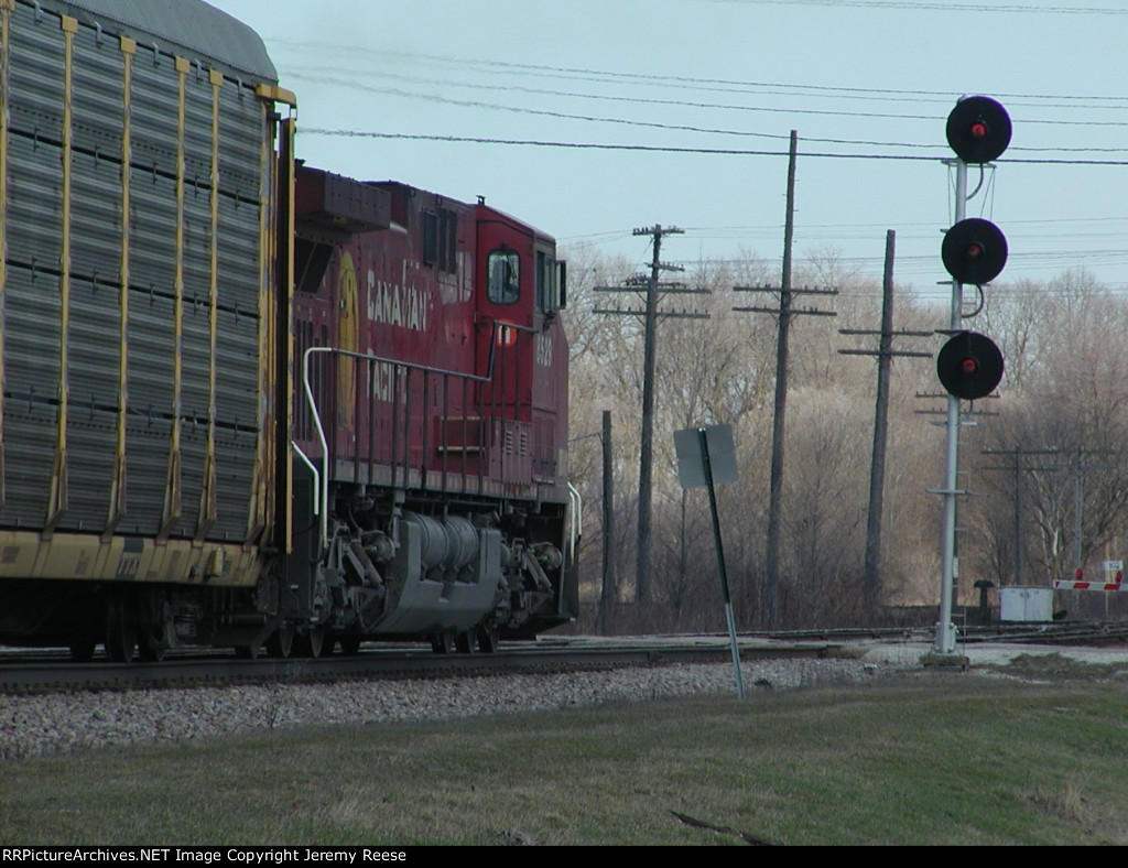 CP 8529 with diamond signal mast